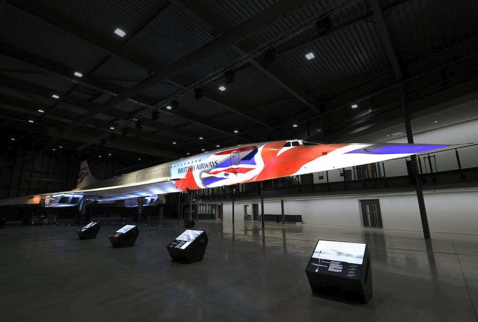 Featured Project: Projection Artworks and Christie Light Up Concorde ...