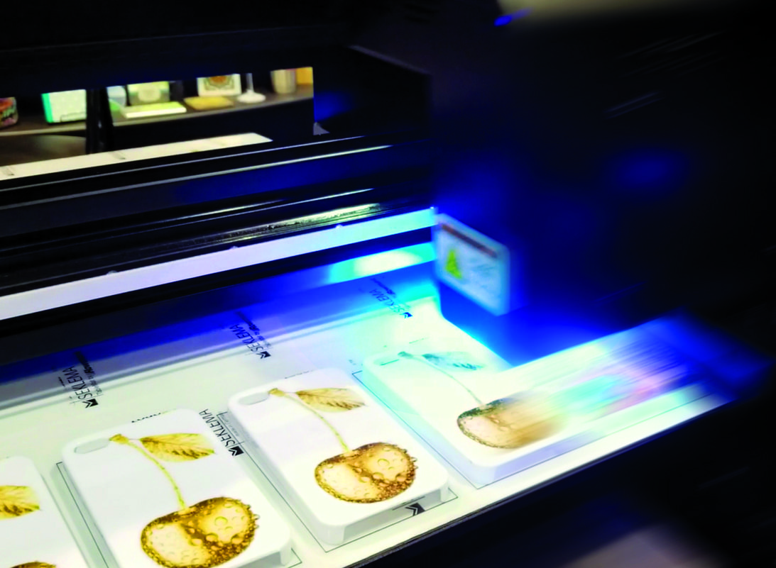Why an Awards Shop Should Invest in UV-LED