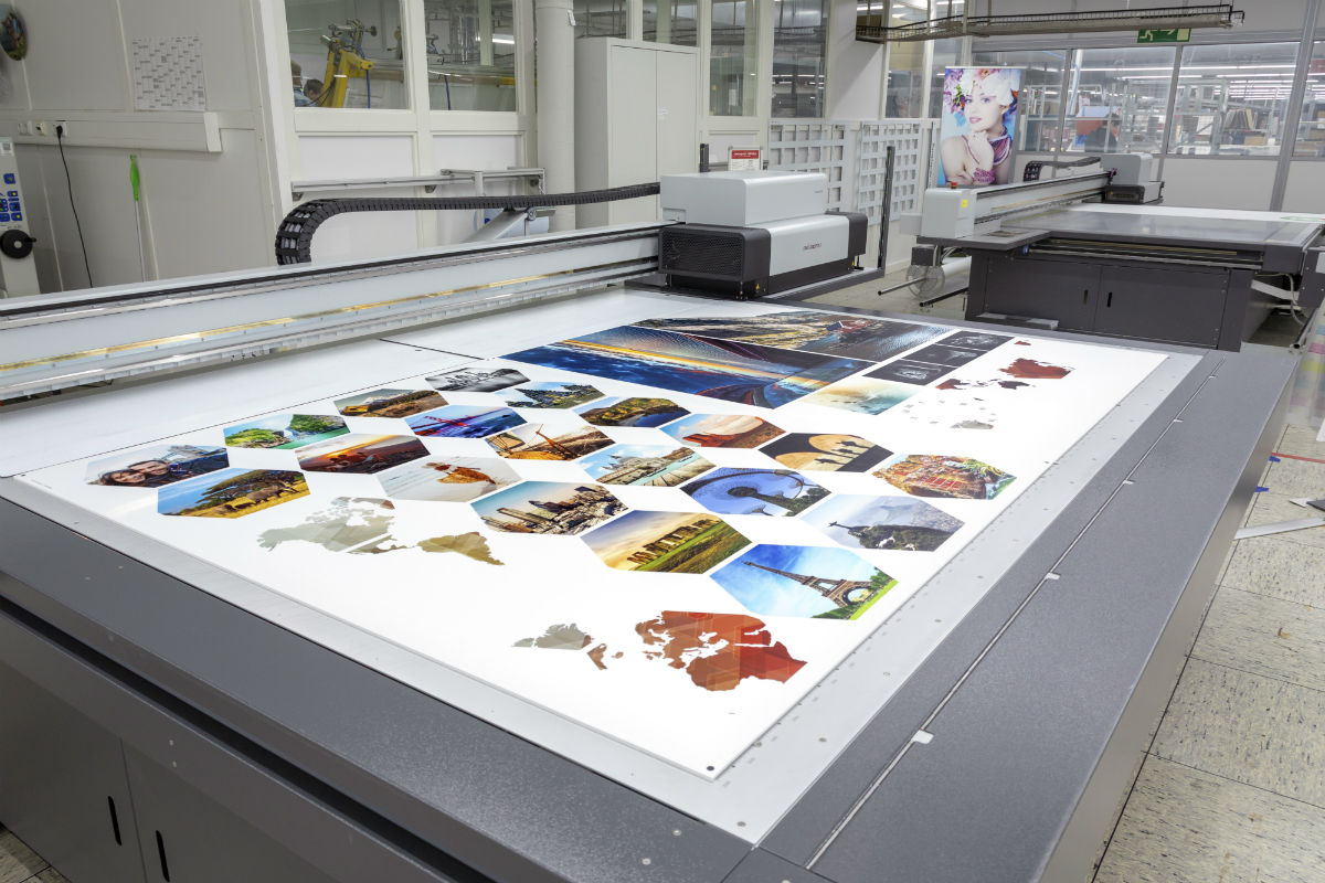 High-Production Flatbed Printers