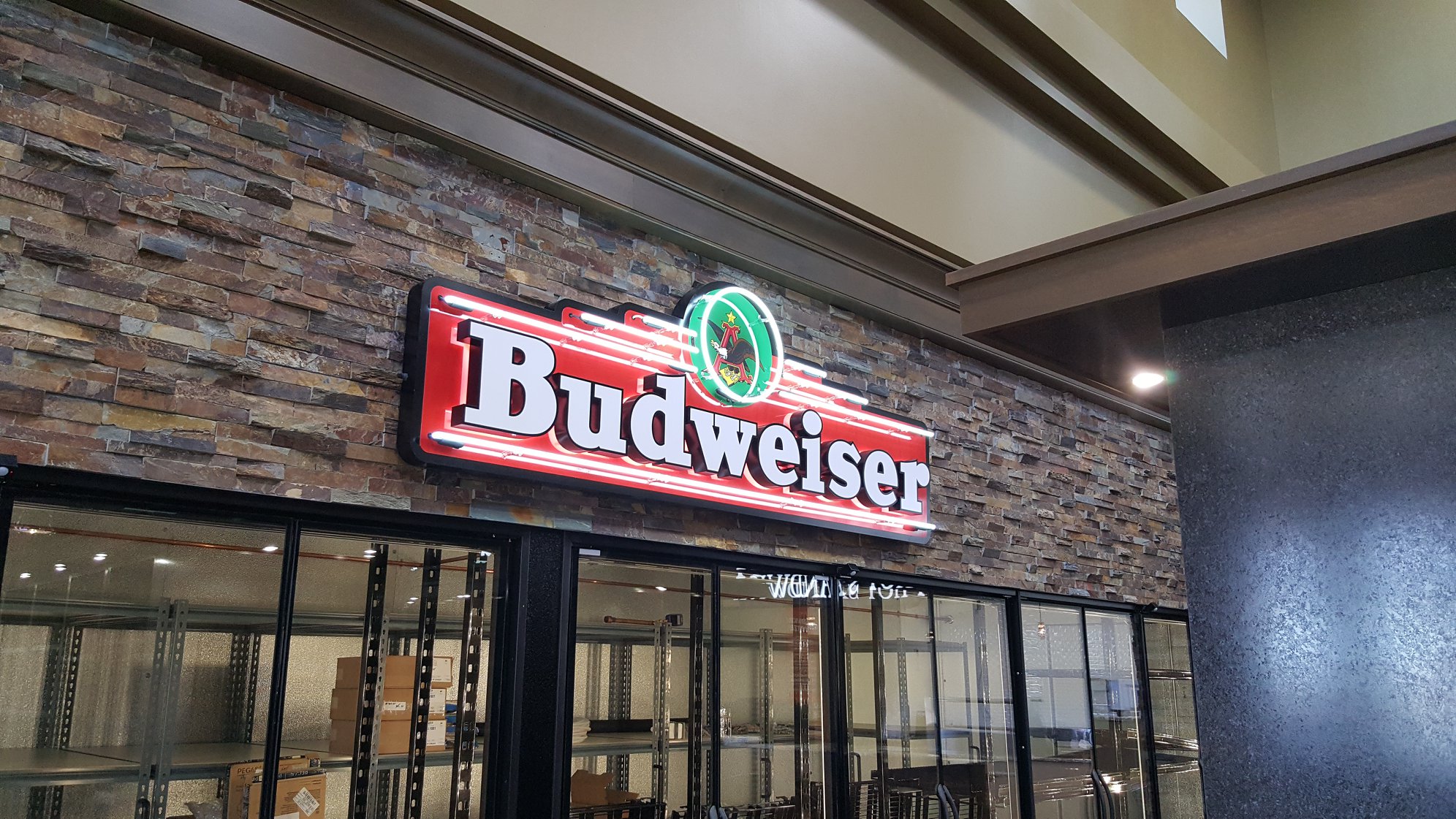 Featured Project: Retail Signage That Pops
