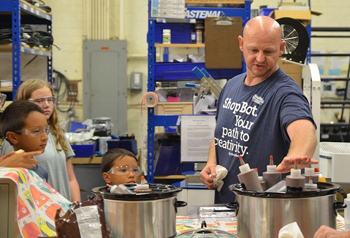 ShopBot Declares First Open House a Success | GRAPHICS PRO