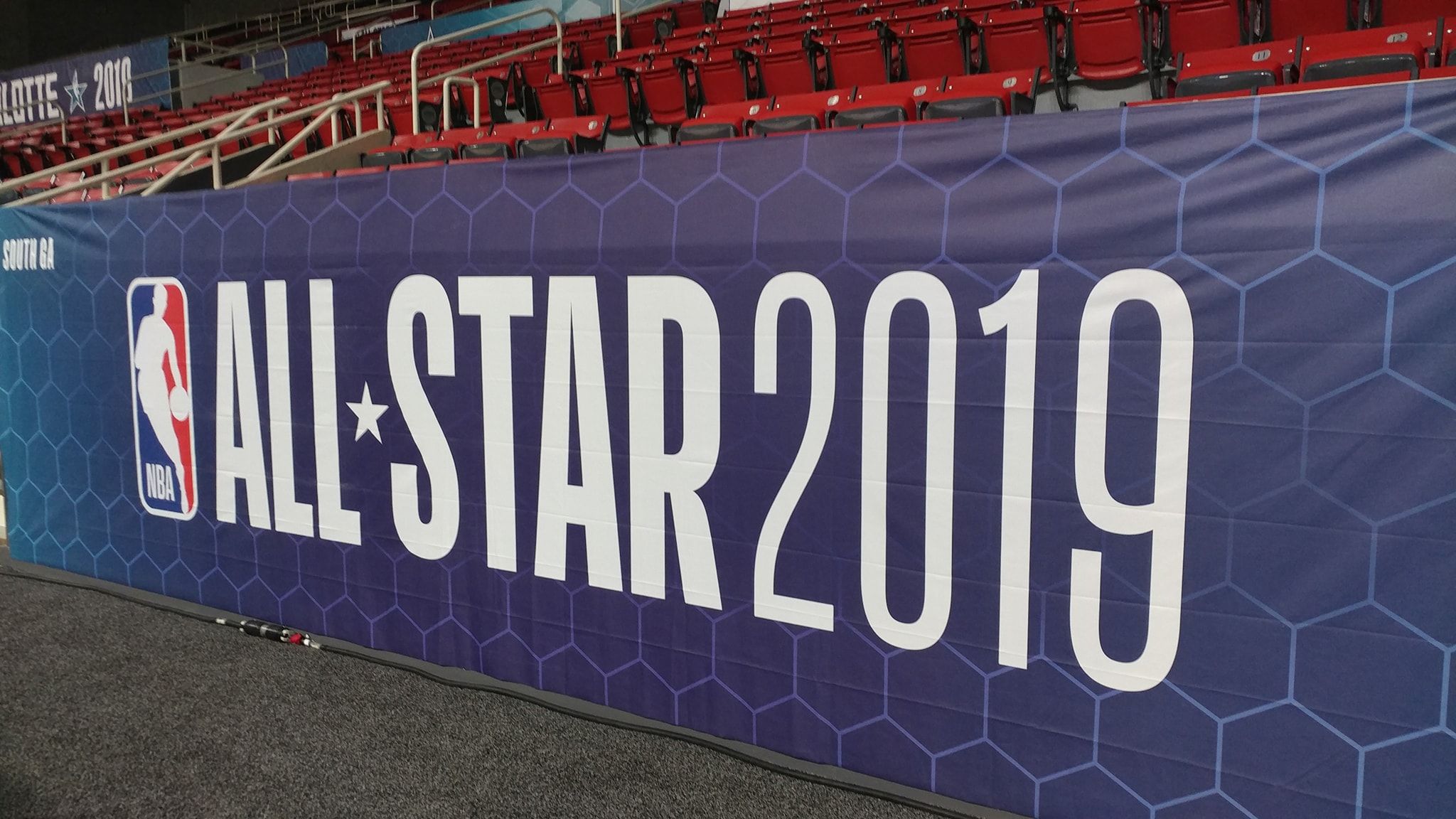 Featured Project: Signage for When the Stars Come Out