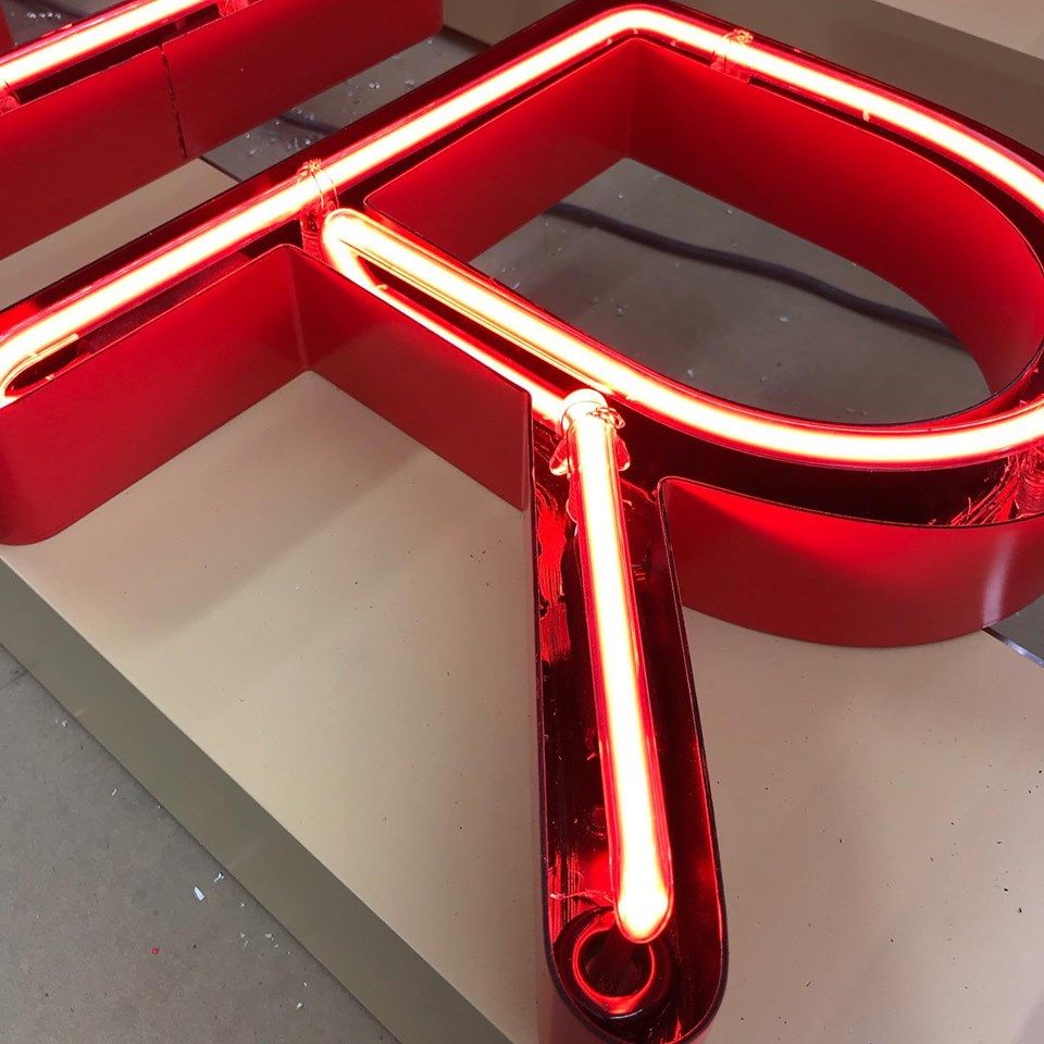 Featured Project: Grilling Up Some Spiffy Signage