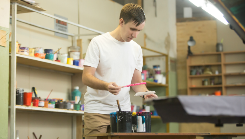 Word to the Wise: Contract Printing with a Manual Press