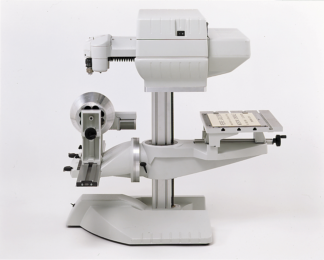 The Right Rotary Engraver for Your Business