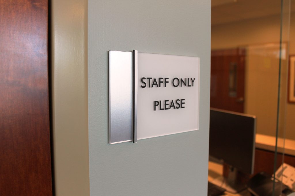 Indoor Signage Solutions | GRAPHICS PRO