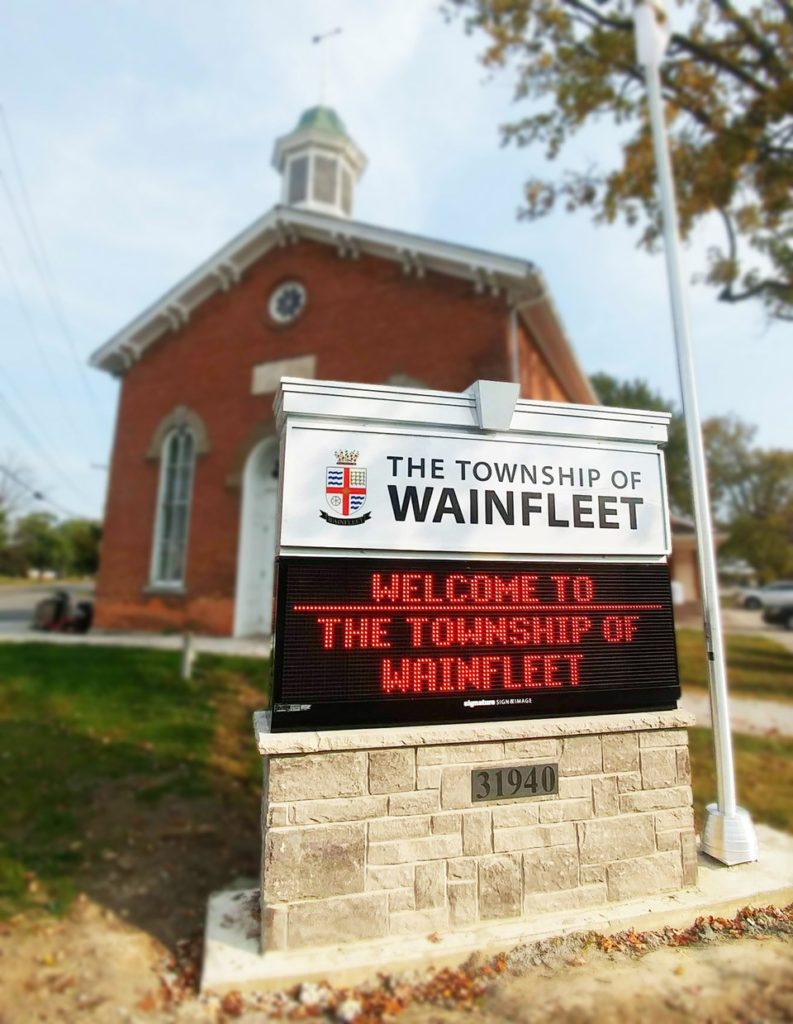 Signs of Vibrant Communities: How Digital Signage Revitalizes ...