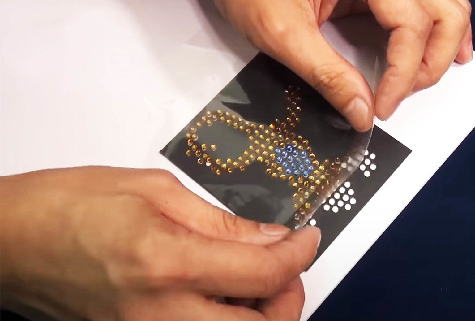 Items You Can Make with a Cutting Plotter | GRAPHICS PRO