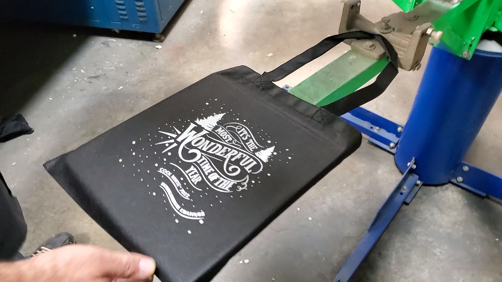 Add Some Glitz to Your Poly Bag Prints | GRAPHICS PRO