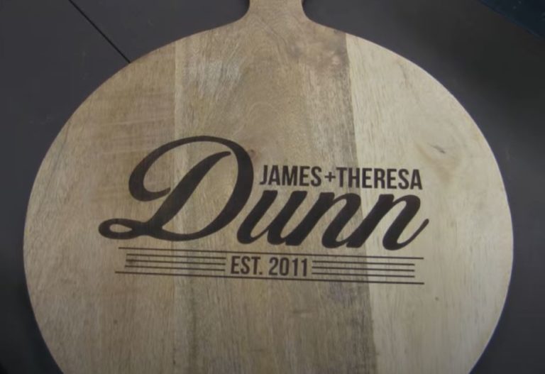 Create a Custom Cutting Board in 4 Easy Steps | GRAPHICS PRO