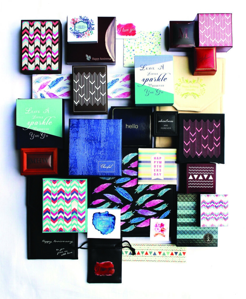 Bundles of Packaging with UV Printing